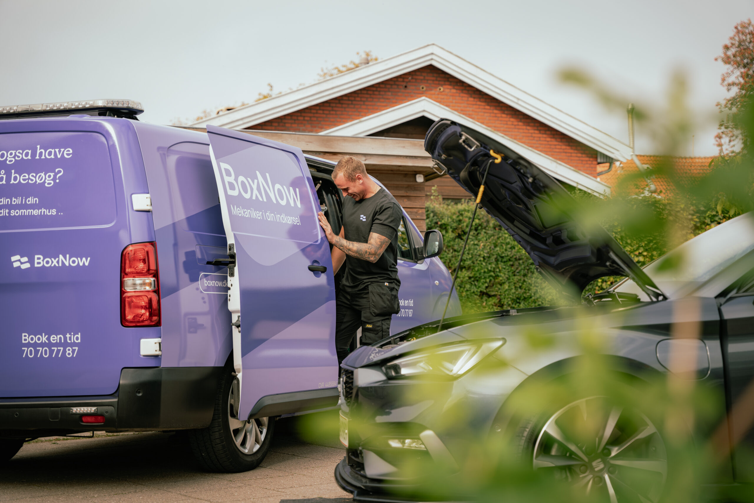 Vi reparerer og servicerer alle bilmærker hjemme hos dig - BoxNow